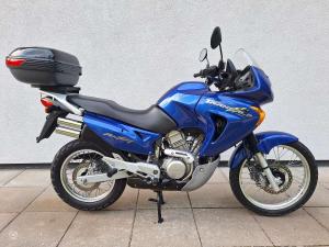 Honda XL 2001 in Prienai, with an engine capacity of 0.65 L and mileage of 30 thousand km for 2650 €, photo 11 on AUTOMOTO.COM.LV