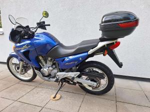 Honda XL 2001 in Prienai, with an engine capacity of 0.65 L and mileage of 30 thousand km for 2650 €, photo 16 on AUTOMOTO.COM.LV