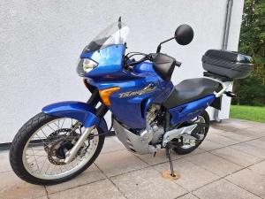 Honda XL 2001 in Prienai, with an engine capacity of 0.65 L and mileage of 30 thousand km for 2650 €, photo 22 on AUTOMOTO.COM.LV