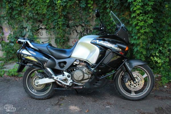 Хонда XL 2001 в Вильнюс на AUTOMOTO.COM.LV Хонда XL 2001 в Вильнюс, объемом двигателя 1.00 л и пробегом 12 тыс. км за 3650 €, фото 6 на AUTOMOTO.COM.LV