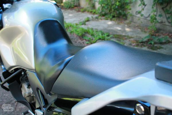 Хонда XL 2001 в Вильнюс на AUTOMOTO.COM.LV Хонда XL 2001 в Вильнюс, объемом двигателя 1.00 л и пробегом 12 тыс. км за 3650 €, фото 11 на AUTOMOTO.COM.LV