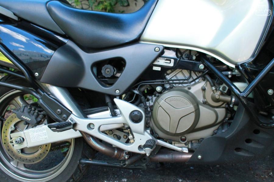 Honda XL 2001 Viļņa, ar dzinēja tilpumu 1.00 L un nobraukumu 12 tūkst. km par 3650 €, foto 21 vietnē AUTOMOTO.COM.LV