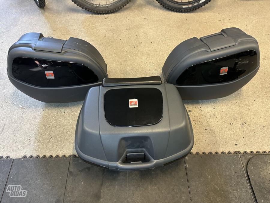 Honda XL 2001 Viļņa, ar dzinēja tilpumu 1.00 L un nobraukumu 12 tūkst. km par 3650 €, foto 23 vietnē AUTOMOTO.COM.LV