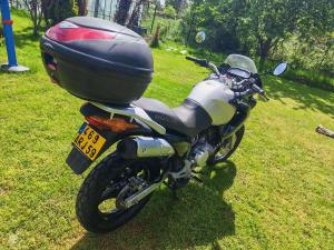 Honda XL 2002 Viļņa, ar dzinēja tilpumu 0.13 L un nobraukumu 25 tūkst. km par 2350 €, foto 9 vietnē AUTOMOTO.COM.LV
