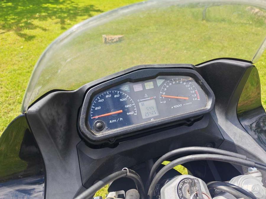 Honda XL 2002 Viļņa, ar dzinēja tilpumu 0.13 L un nobraukumu 25 tūkst. km par 2350 €, foto 15 vietnē AUTOMOTO.COM.LV