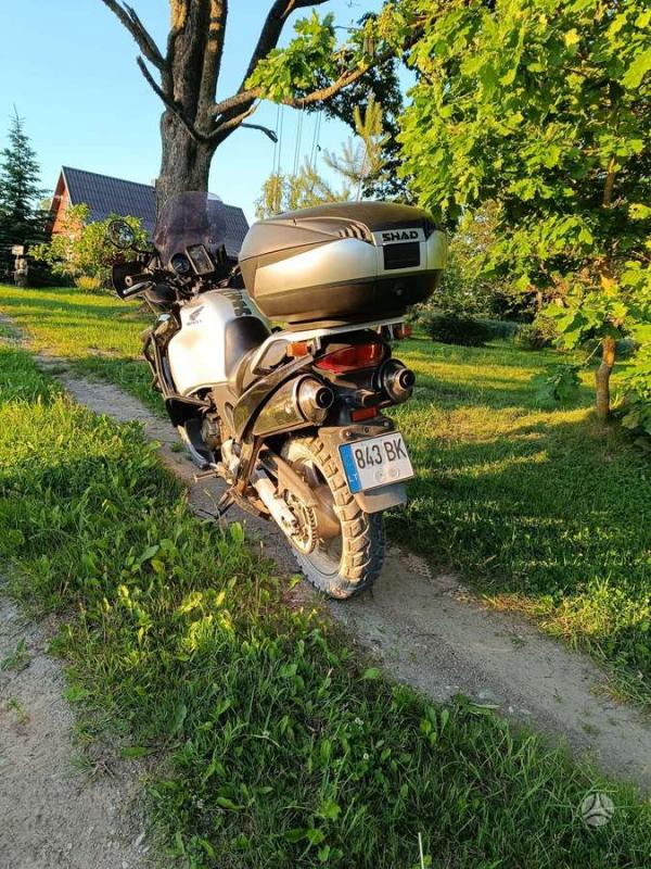 Honda XL 2002 in Kelme, with an engine capacity of 1.00 L and mileage of 52 thousand km for 2100 €, photo 2 on AUTOMOTO.COM.LV