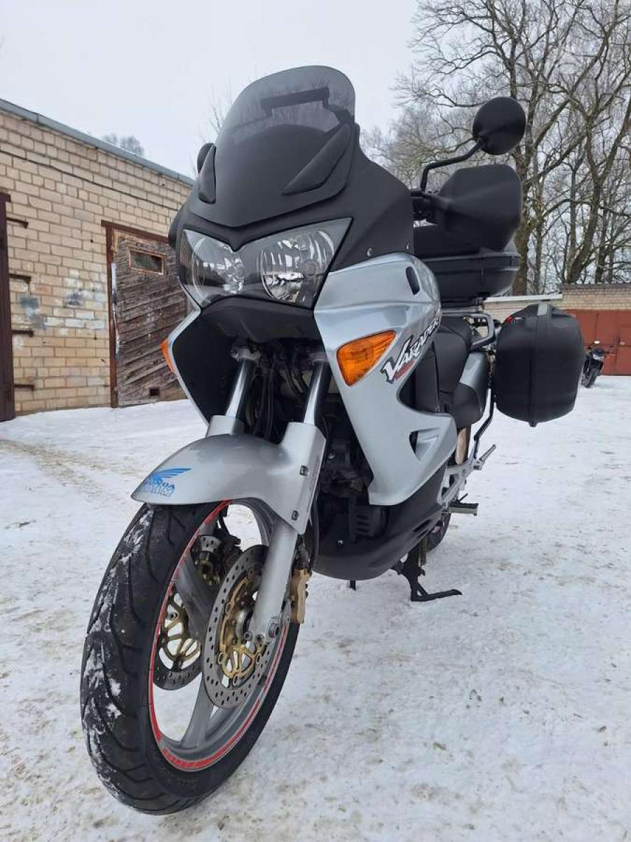 Honda XL 2003 Prienai, ar dzinēja tilpumu 1.00 L un nobraukumu 50 tūkst. km par 3750 €, foto 23 vietnē AUTOMOTO.COM.LV