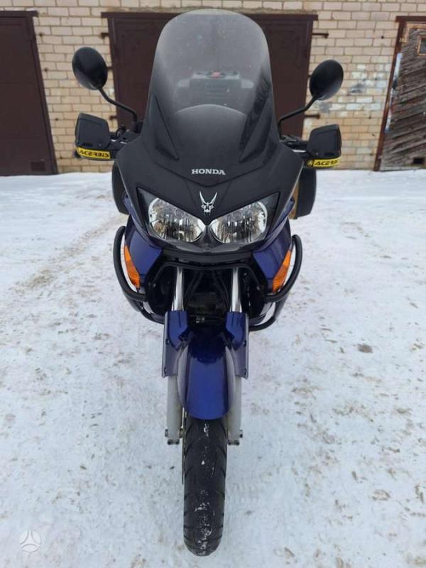 Хонда XL 2003 в Пренай, объемом двигателя 1.00 л и пробегом 49 тыс. км за 3650 €, фото 11 на AUTOMOTO.COM.LV