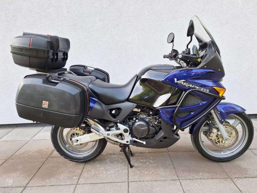 Honda XL 2003 Prienai, ar dzinēja tilpumu 1.00 L un nobraukumu 49 tūkst. km par 3550 €, foto 24 vietnē AUTOMOTO.COM.LV