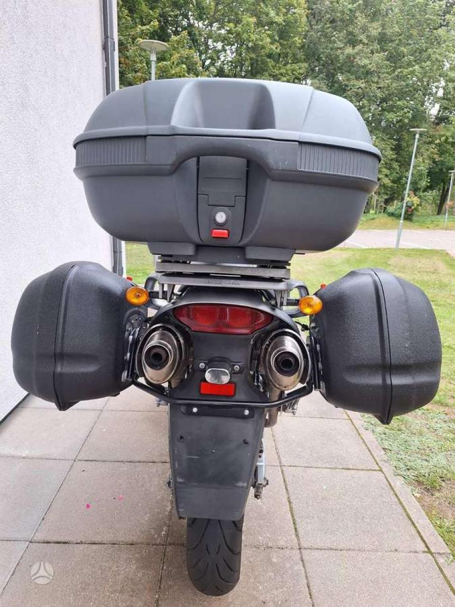 Honda XL 2003 in Prienai, with an engine capacity of 1.00 L and mileage of 50 thousand km for 3650 €, photo 4 on AUTOMOTO.COM.LV