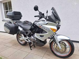 Honda XL 2003 in Prienai, with an engine capacity of 1.00 L and mileage of 50 thousand km for 3650 €, photo 28 on AUTOMOTO.COM.LV
