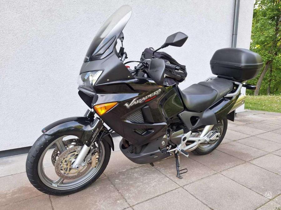 Honda XL 2003 Prienai, ar dzinēja tilpumu 1.00 L un nobraukumu 41 tūkst. km par 3400 €, foto 1 vietnē AUTOMOTO.COM.LV