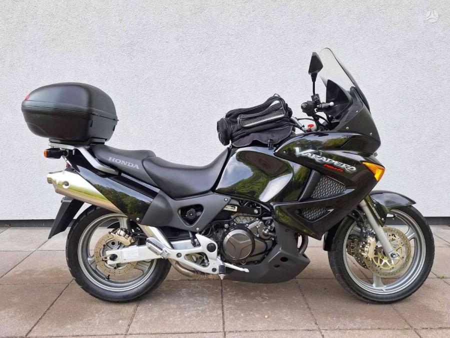 Honda XL 2003 Prienai, ar dzinēja tilpumu 1.00 L un nobraukumu 41 tūkst. km par 3400 €, foto 3 vietnē AUTOMOTO.COM.LV