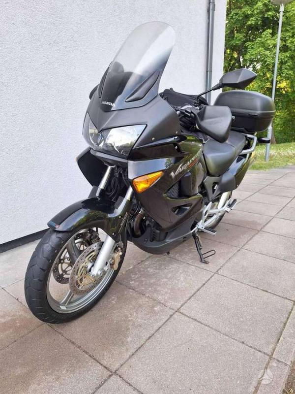 Honda XL 2003 Prienai, ar dzinēja tilpumu 1.00 L un nobraukumu 41 tūkst. km par 3400 €, foto 5 vietnē AUTOMOTO.COM.LV