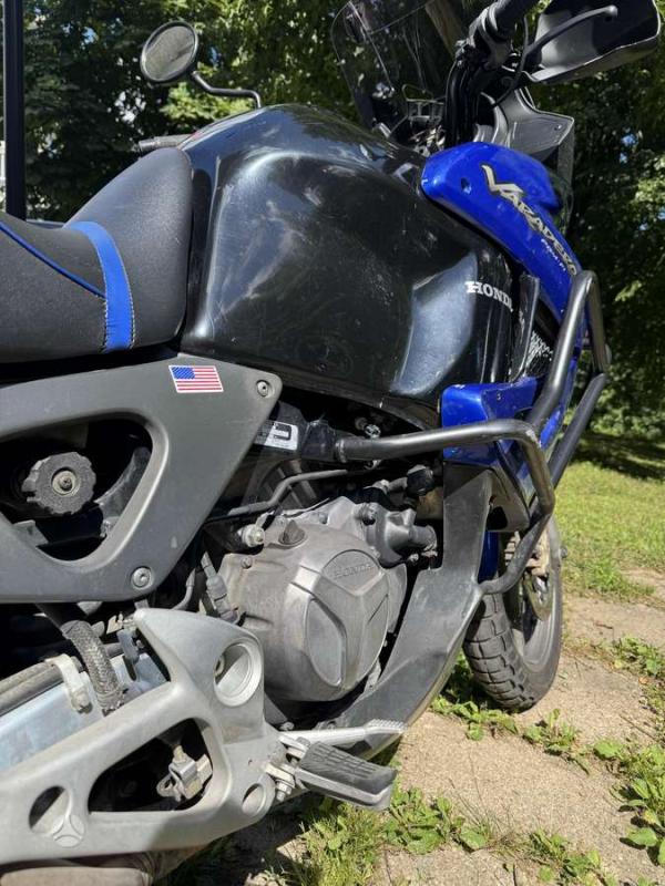 Хонда XL 2003 в Вильнюс, объемом двигателя 1.00 л и пробегом 82 тыс. км за 2900 €, фото 4 на AUTOMOTO.COM.LV