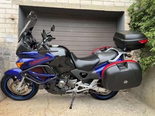 Honda XL 2003 in Prienai, with an engine capacity of 1.00 L and mileage of 45 thousand km for 3750 €, photo 4 on AUTOMOTO.COM.LV