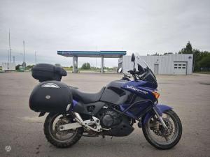 Honda XL 2004 Joniškis, ar dzinēja tilpumu 1.00 L un nobraukumu 74 tūkst. km par 3500 €, foto  vietnē AUTOMOTO.COM.LV