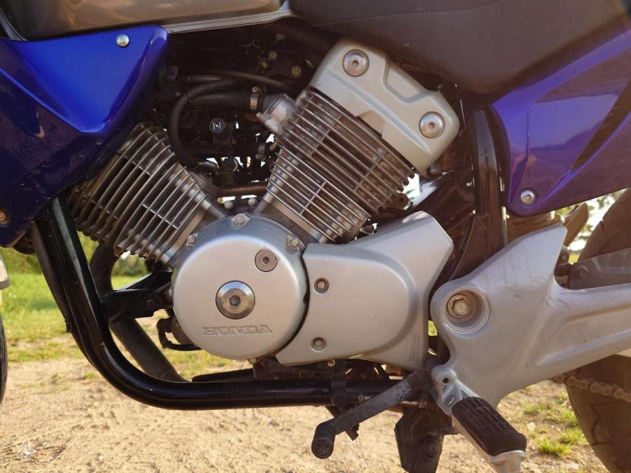 Honda XL 2004 in Vilnius, with an engine capacity of 0.13 L and mileage of 30 thousand km for 2500 €, photo 13 on AUTOMOTO.COM.LV