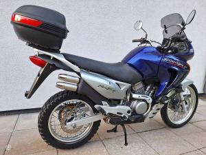 Honda XL 2004 in Prienai, with an engine capacity of 0.65 L and mileage of 35 thousand km for 2650 €, photo 13 on AUTOMOTO.COM.LV
