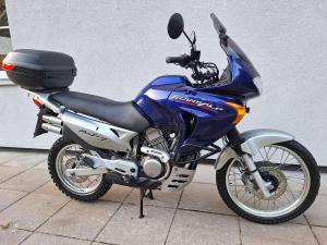 Honda XL 2004 in Prienai, with an engine capacity of 0.65 L and mileage of 35 thousand km for 2650 €, photo 14 on AUTOMOTO.COM.LV