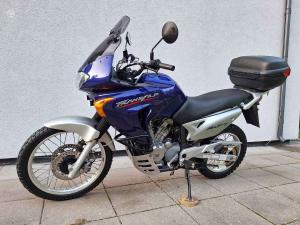 Honda XL 2004 in Prienai, with an engine capacity of 0.65 L and mileage of 35 thousand km for 2650 €, photo 19 on AUTOMOTO.COM.LV
