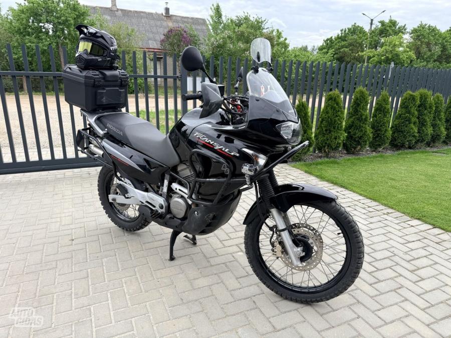 Honda XL 2006 in Kaunas, with an engine capacity of 0.00 L and mileage of 0 thousand km for 2850 €, photo 3 on AUTOMOTO.COM.LV
