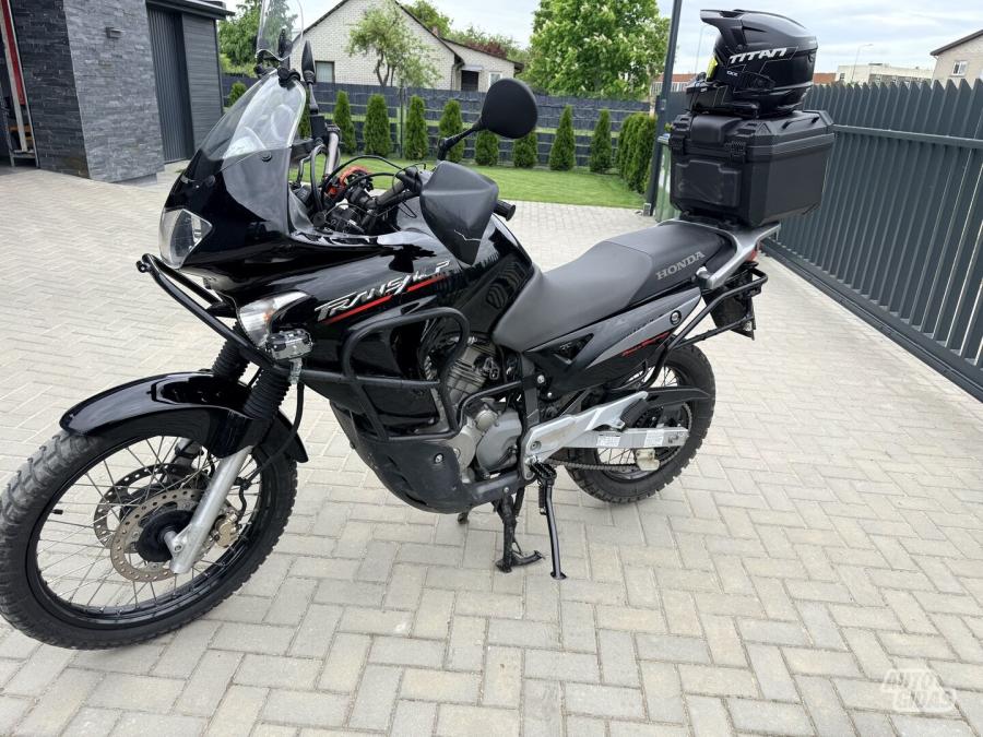 Honda XL 2006 in Kaunas, with an engine capacity of 0.00 L and mileage of 0 thousand km for 2850 €, photo 5 on AUTOMOTO.COM.LV