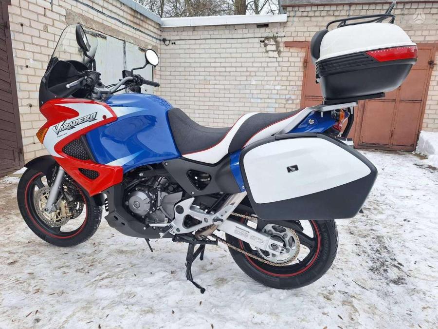 Honda XL 2007 Prienai, ar dzinēja tilpumu 1.00 L un nobraukumu 42 tūkst. km par 3750 €, foto 2 vietnē AUTOMOTO.COM.LV
