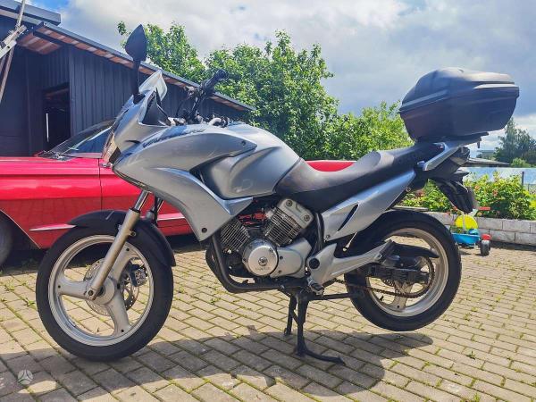 Honda XL 2007 in Vilnius, with an engine capacity of 0.13 L and mileage of 37 thousand km for 3300 €, photo 1 on AUTOMOTO.COM.LV