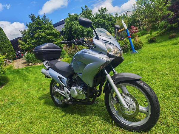 Honda XL 2007 in Vilnius, with an engine capacity of 0.13 L and mileage of 37 thousand km for 3300 €, photo 7 on AUTOMOTO.COM.LV