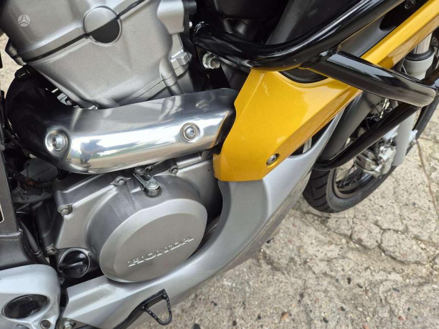 Honda XL 2007 in Alytus, with an engine capacity of 0.70 L and mileage of 36 thousand km for 4080 €, photo 17 on AUTOMOTO.COM.LV