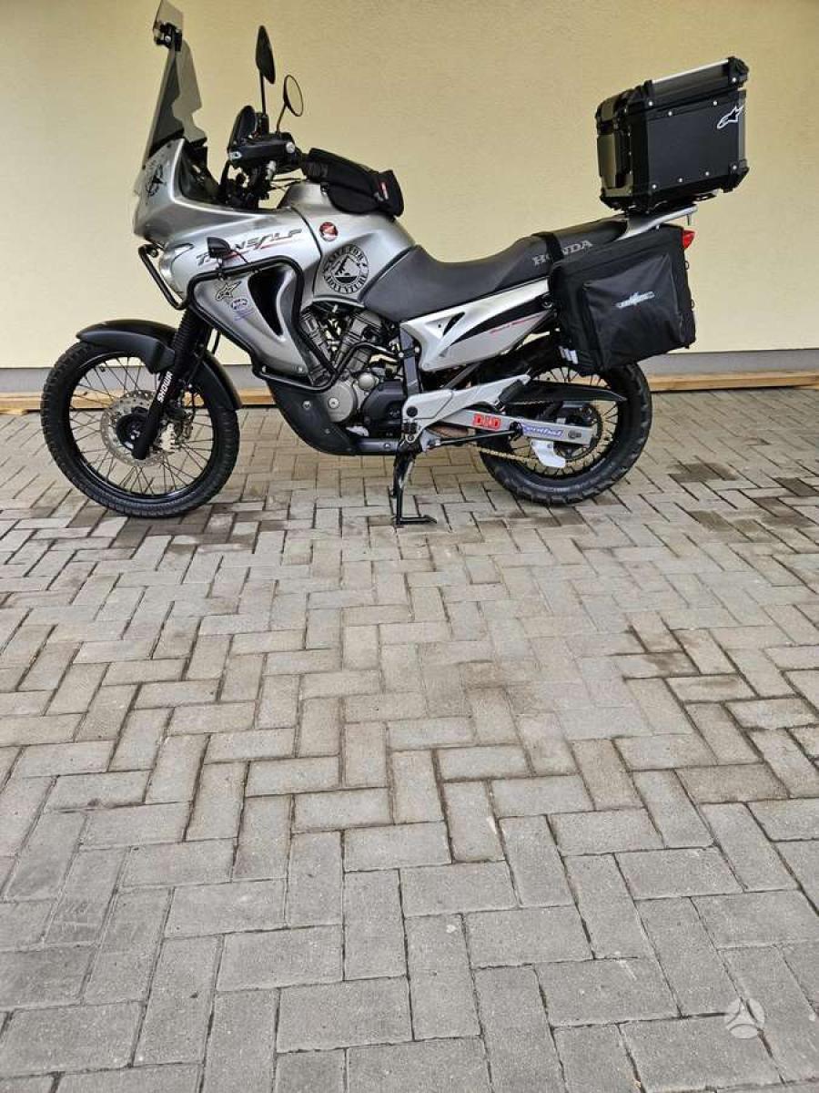 Honda XL 2007 Šauļi, ar dzinēja tilpumu 0.65 L un nobraukumu 53 tūkst. km par 3350 €, foto 6 vietnē AUTOMOTO.COM.LV