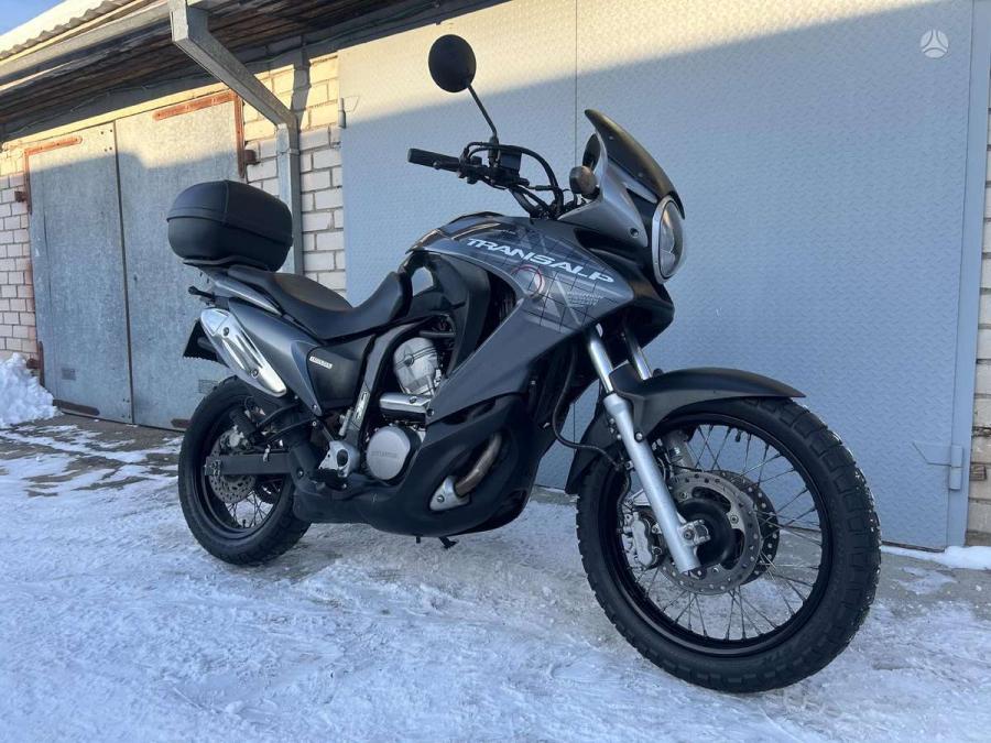 Honda XL 2008 Birštonas, ar dzinēja tilpumu 0.70 L un nobraukumu 35 tūkst. km par 3799 €, foto 1 vietnē AUTOMOTO.COM.LV