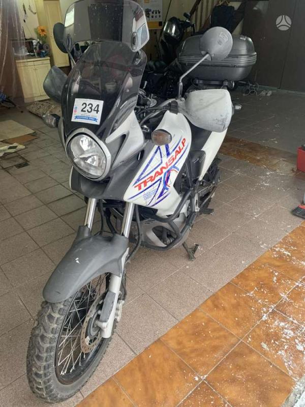 Honda XL 2008 in Klaipeda, with an engine capacity of 0.68 L and mileage of 51 thousand km for 3500 €, photo 1 on AUTOMOTO.COM.LV
