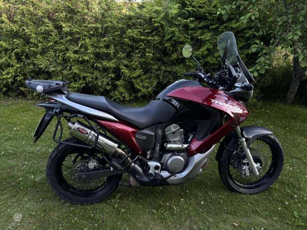 Хонда XL 2008 в Вильнюс, объемом двигателя 0.70 л и пробегом 67 тыс. км за 3500 €, фото 2 на AUTOMOTO.COM.LV