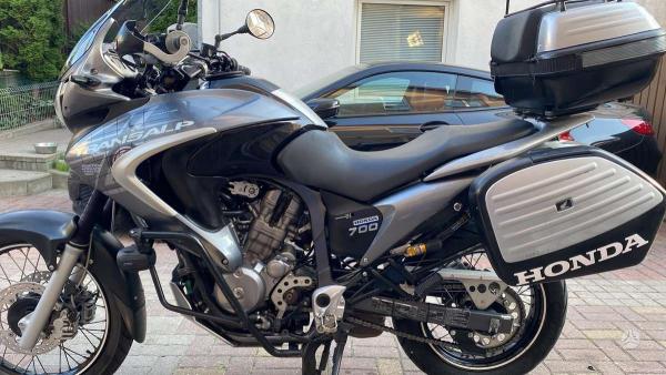Honda XL 2008 in Vilnius, with an engine capacity of 0.70 L and mileage of 39 thousand km for 3900 €, photo 4 on AUTOMOTO.COM.LV