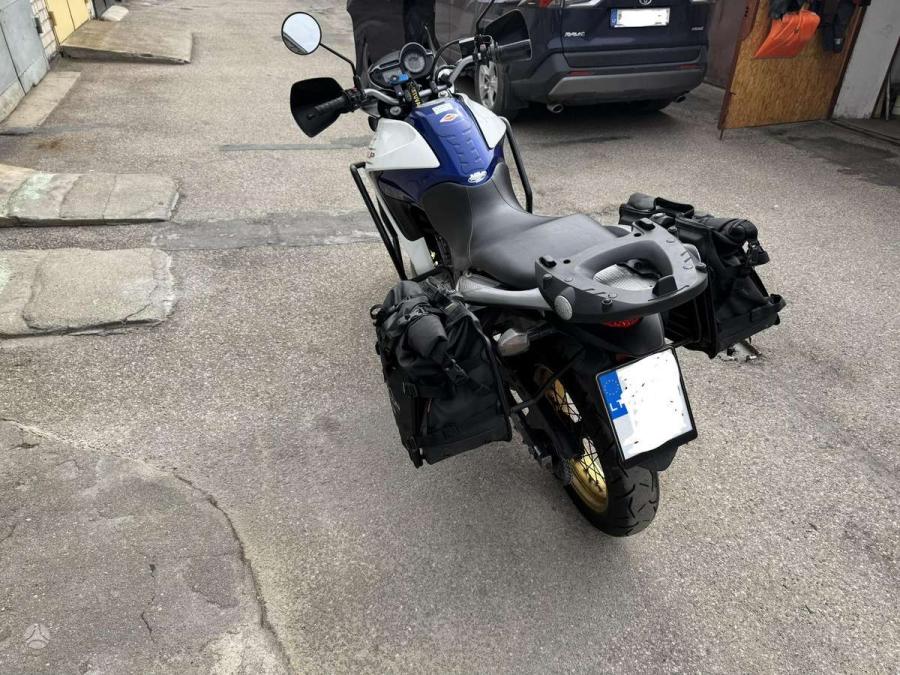 Хонда XL 2009 в Каунас, объемом двигателя 0.68 л и пробегом 49 тыс. км за 3800 €, фото 1 на AUTOMOTO.COM.LV