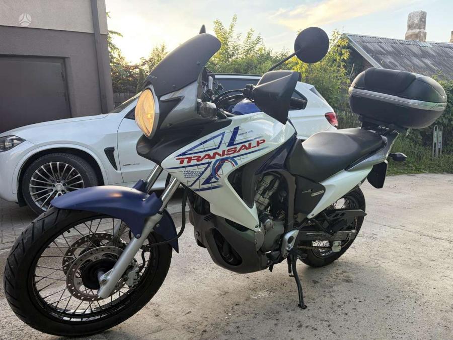 Honda XL 2009 in Vilnius, with an engine capacity of 0.70 L and mileage of 36 thousand km for 3300 €, photo 7 on AUTOMOTO.COM.LV