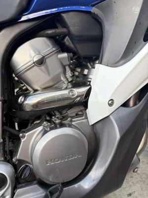Honda XL 2009 in Vilnius, with an engine capacity of 0.70 L and mileage of 36 thousand km for 3300 €, photo 9 on AUTOMOTO.COM.LV