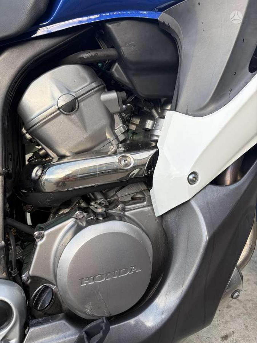 Honda XL 2009 in Vilnius, with an engine capacity of 0.70 L and mileage of 36 thousand km for 3300 €, photo 9 on AUTOMOTO.COM.LV