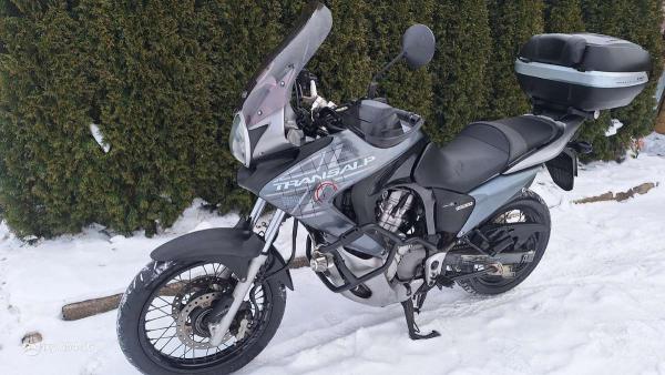 Honda XL 2010 Kauņa, ar dzinēja tilpumu 0.70 L un nobraukumu 42 tūkst. km par 3700 €, foto 3 vietnē AUTOMOTO.COM.LV