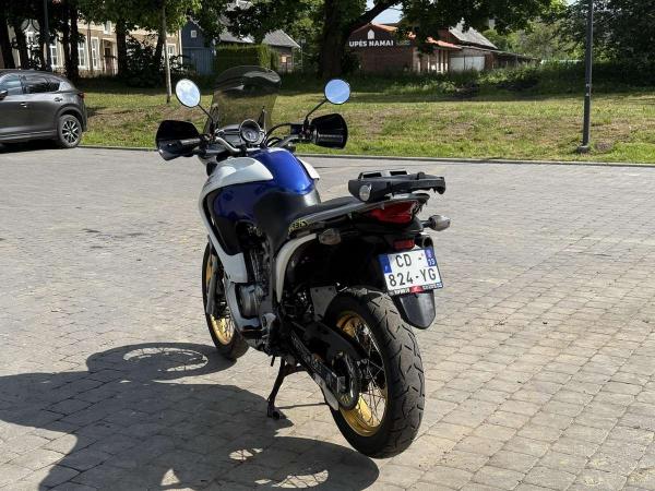 Honda XL 2012 in Silute, with an engine capacity of 0.70 L and mileage of 27 thousand km for 3900 €, photo 4 on AUTOMOTO.COM.LV