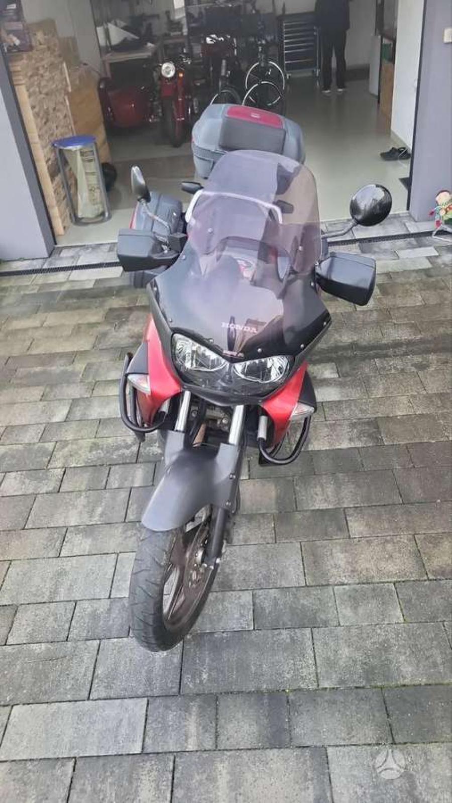 Sarkans Honda XL 2000 Klaipėda, ar dzinēja tilpumu 1.00 L un nobraukumu 43 tūkst. km par 2600 €, foto 5 vietnē AUTOMOTO.COM.LV