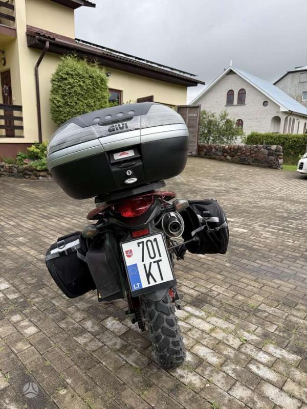 Sarkans Honda XL 2008 Panevēža, ar dzinēja tilpumu 0.68 L un nobraukumu 42 tūkst. km par 4300 €, foto 6 vietnē AUTOMOTO.COM.LV