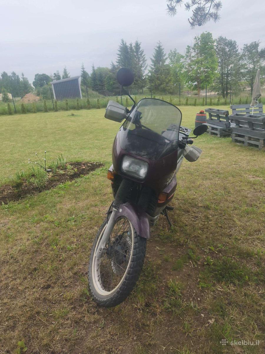 Violet Honda XL 1993 in Siauliai, with an engine capacity of 0.60 L and mileage of 50 thousand km for 1650 €, photo 3 on AUTOMOTO.COM.LV