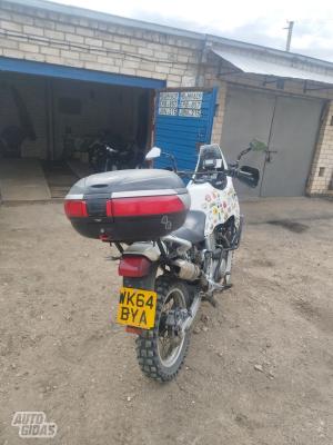 White Honda XL 1999 in Vilnius, with an engine capacity of 0.58 L and mileage of 50 thousand km for 1400 €, photo 8 on AUTOMOTO.COM.LV