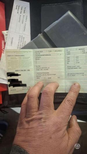 White Honda XL 2023 in Klaipeda, with an engine capacity of 0.75 L and mileage of 17 thousand km for 7900 €, photo 18 on AUTOMOTO.COM.LV