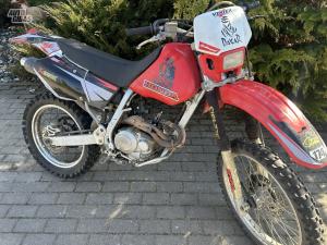 Хонда XR 2001 в Вильнюс, объемом двигателя 0.00 л и пробегом 0 тыс. км за 800 €, фото  на AUTOMOTO.COM.LV