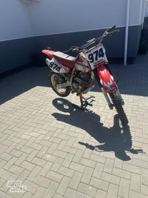 Honda XR 2003 Kretinga, ar dzinēja tilpumu 0.40 L un nobraukumu 0 tūkst. km par 2200 €, foto 4 vietnē AUTOMOTO.COM.LV