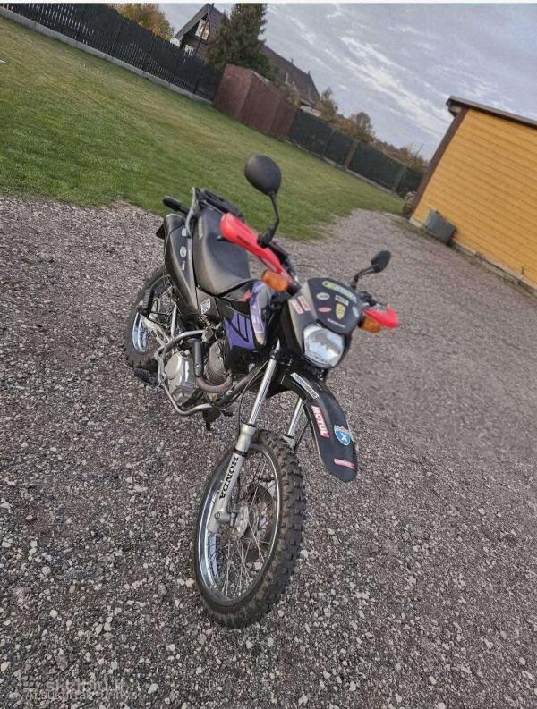 Honda XR 2004 Varėna, ar dzinēja tilpumu 0.13 L un nobraukumu 24 tūkst. km par 1999 €, foto 3 vietnē AUTOMOTO.COM.LV